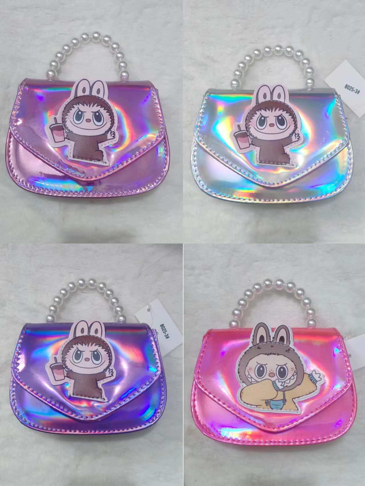 BOLSO DE MANO LABUBU – Importadora LatinMayor